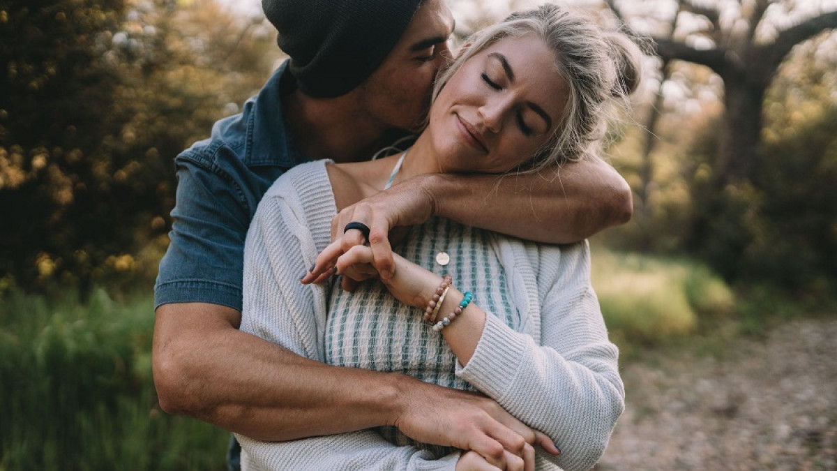 Qué es el amor sociable y cómo afecta a nuestras relaciones - Galuvi.com